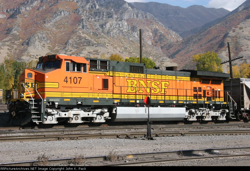 BNSF 4107